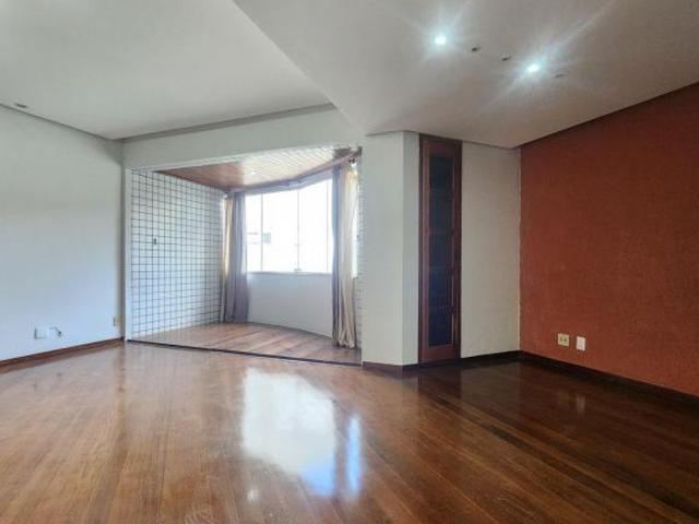 Apartamento à Venda Serra, 3 Quartos, 102 m2