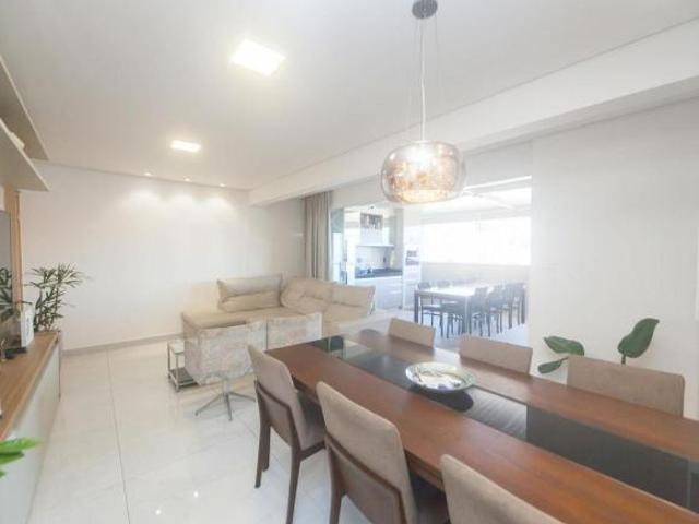 Apartamento à Venda Serra, 3 Quartos, 180 m2