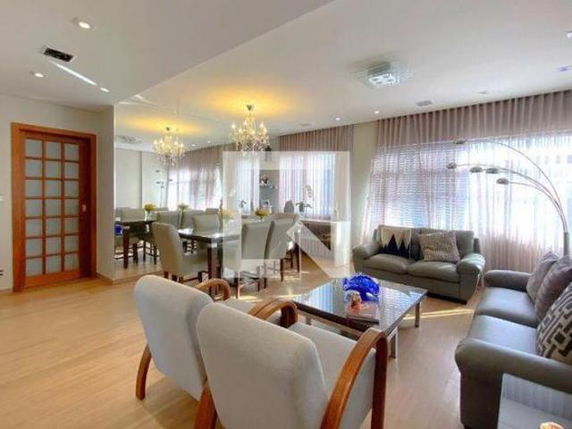 Apartamento à Venda Serra, 4 Quartos, 220 m² Belo Horizonte