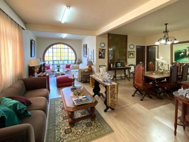 Apartamento à Venda Sion, 4 Quartos, 160 m2