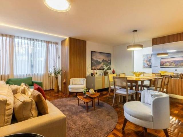 APARTAMENTO À VENDA: SQN 116, VAZADO, COM REFORMA COMPLETA, PERPENDICULAR,, DE CANTO