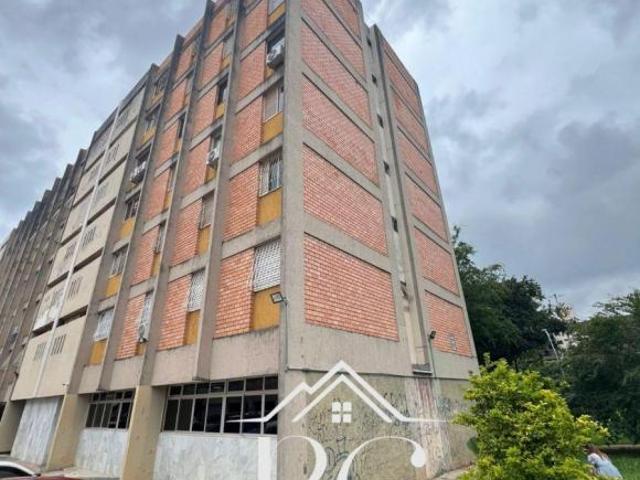 Apartamento à Venda – SQN 312 Bloco B 3 Quartos