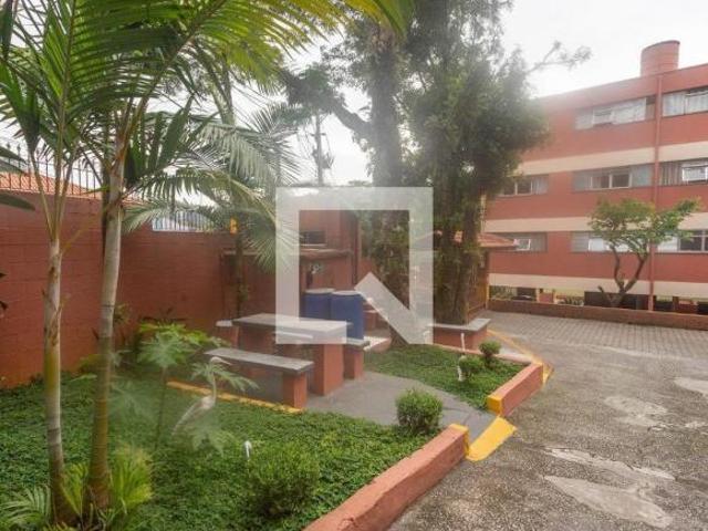 Apartamento à Venda Taboão, 2 Quartos, 54 m2