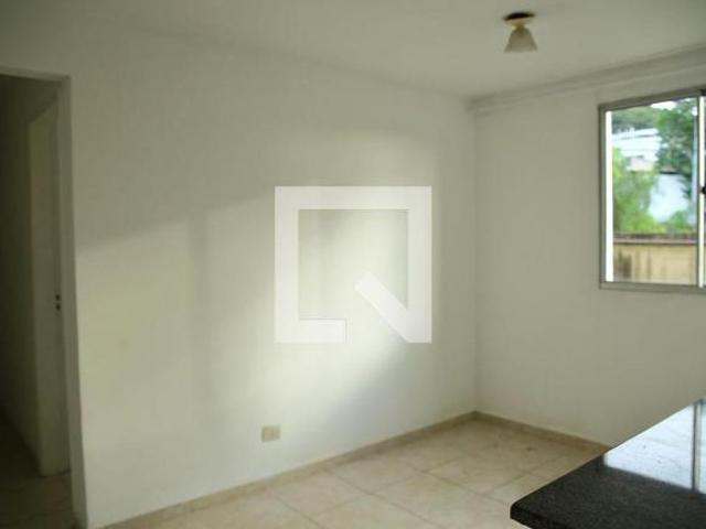 Apartamento à Venda Taboão, 2 Quartos, 60 m2