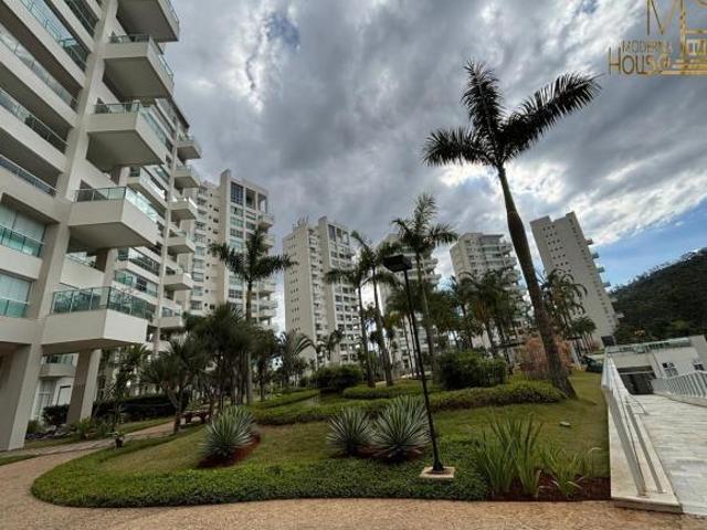 Apartamento a Venda Tamboré, Santana de Parnaíba SP: 3 quartos, 3 suítes, 2 salas, 4 banheiros, 5 v