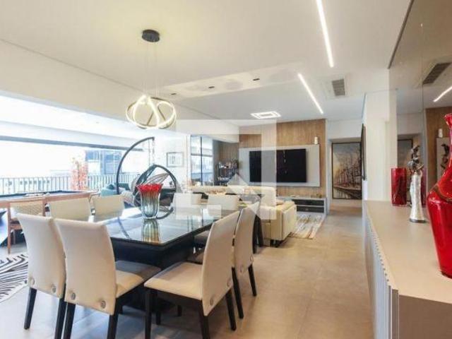 Apartamento à Venda Tatuapé, 3 Quartos, 200 m2
