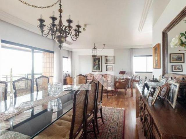 Apartamento à Venda Tatuapé, 3 Quartos, 200 m2
