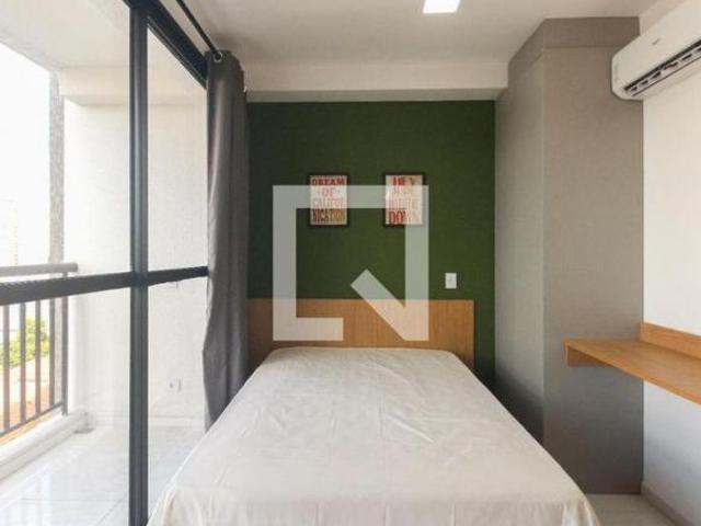 Apartamento à Venda Tatuapé, 1 Quarto, 23 m² São Paulo
