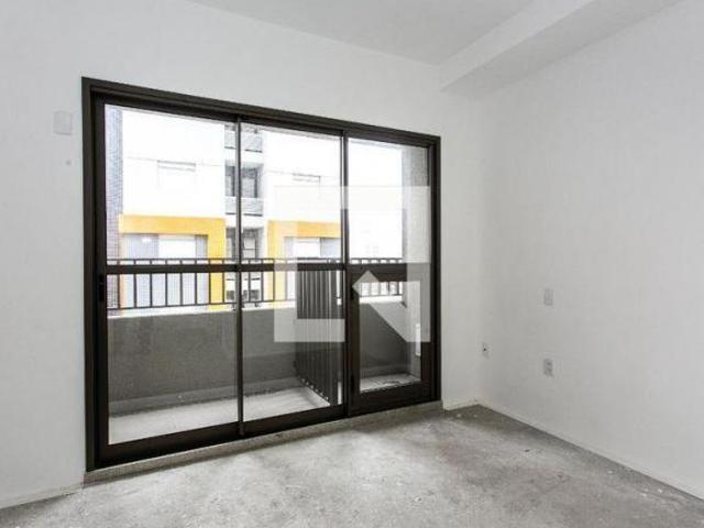 Apartamento à Venda Tatuapé, 1 Quarto, 24 m² São Paulo