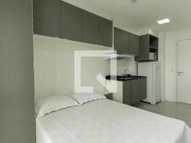 Apartamento à Venda Tatuapé, 1 Quarto, 24 m² São Paulo