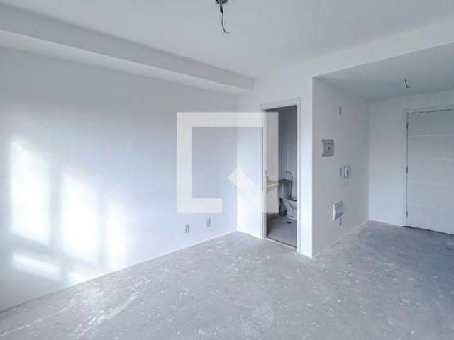 Apartamento à Venda Tatuapé, 1 Quarto, 25 m² São Paulo