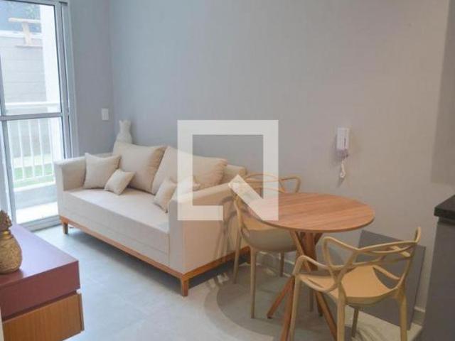 Apartamento à Venda Tatuapé, 1 Quarto, 27 m² São Paulo