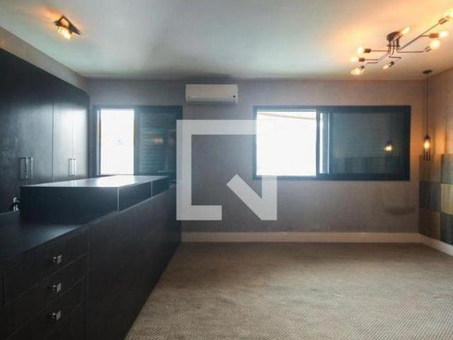 Apartamento à Venda Tatuapé, 1 Quarto, 75 m² São Paulo