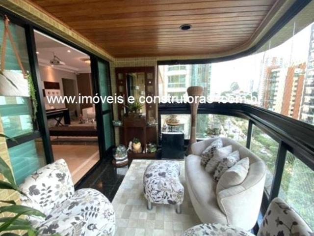 Apartamento a Venda Tatuapé 200 m² 4 dormitórios 3 suítes 5 vagas + Depósito