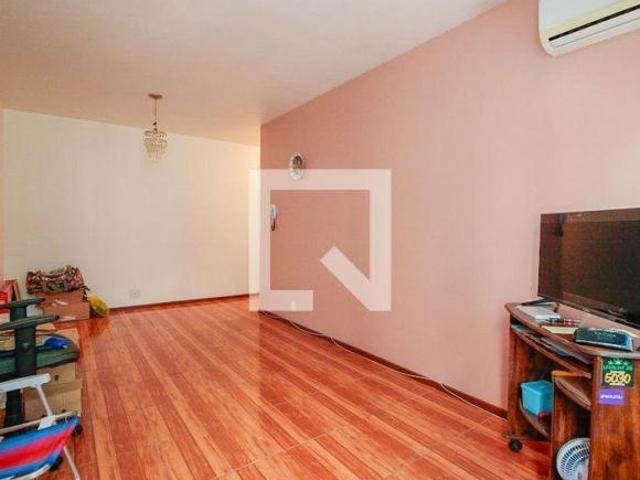 Apartamento à Venda Teresópolis, 2 Quartos, 71 m² Porto Alegre