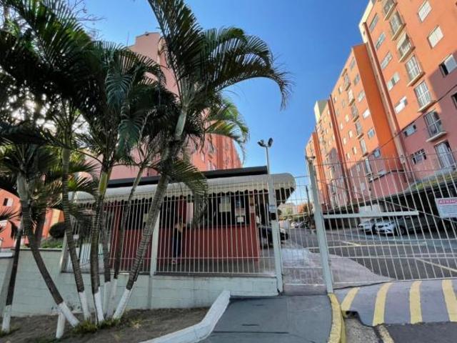 Apartamento à venda TÉRREO 2 quartos no COUNTRY VILLE, tancredão, armarios, gar, port24h. R$ 215 mil