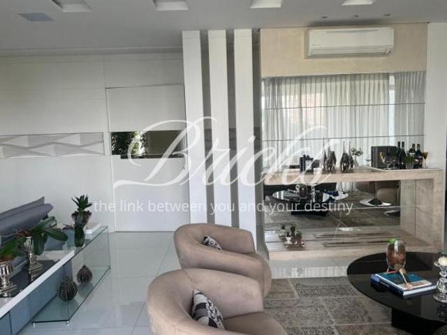 APARTAMENTO A VENDA THE PLACE MOEMA COM TENIS E JUNTO AO PARQUE