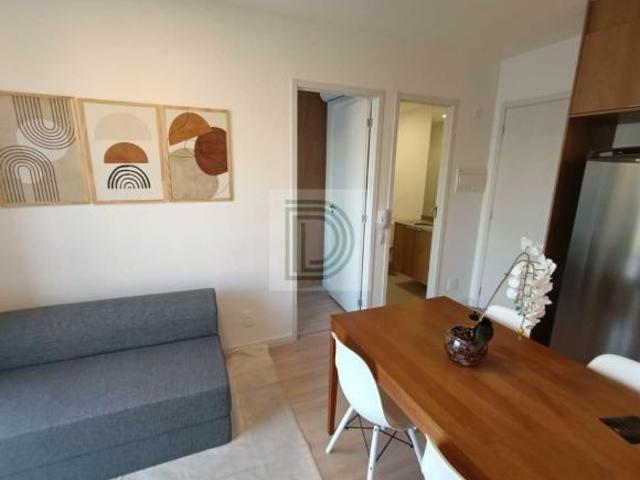 Apartamento à Venda, totalmente mobiliado, a 200 mts do metrô Eucaliptos Moema