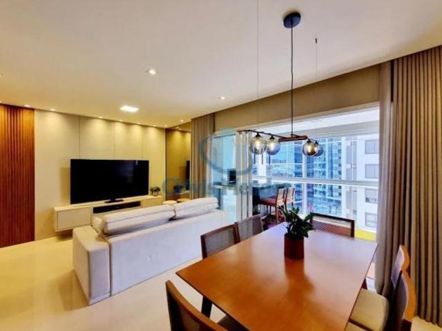 Apartamento À Venda Tresor Londrina