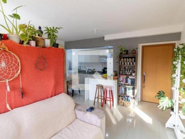 Apartamento à Venda Tristeza, 2 Quartos, 65 m² Porto Alegre