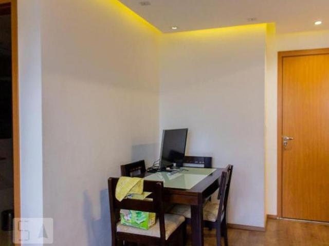 Apartamento à Venda Utinga, 2 Quartos, 60 m2