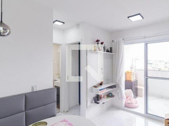 Apartamento à Venda Umuarama, 2 Quartos, 46 m2