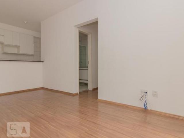 Apartamento à Venda Umuarama, 3 Quartos, 65 m2
