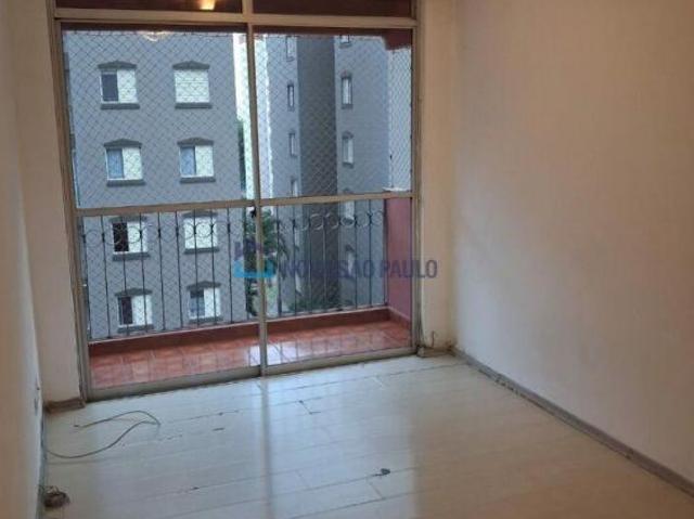 Apartamento à venda, vago com 2 quartos próximo ao Zoológico