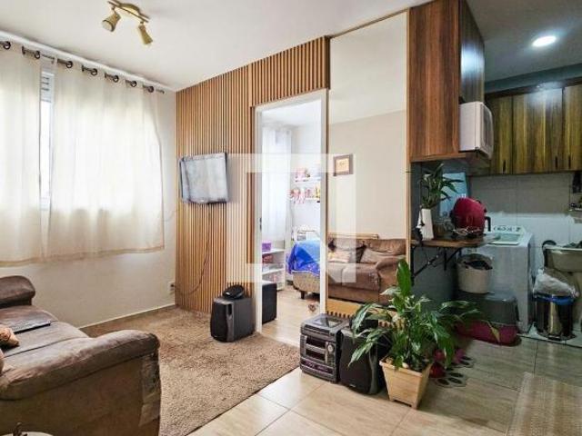 Apartamento à Venda Veleiros, 2 Quartos, 38 m2
