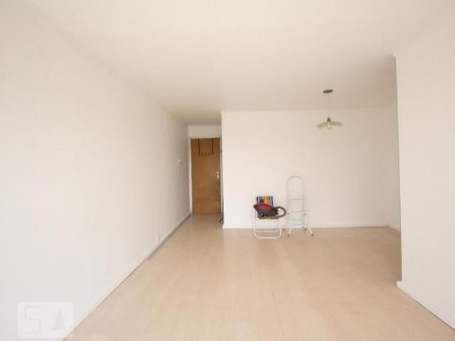 Apartamento à Venda Vila Campestre, 3 Quartos, 76 m2