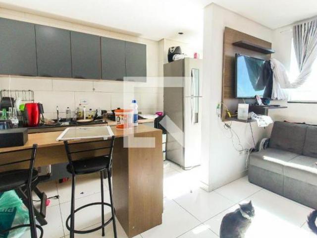 Apartamento à Venda Vila Carmosina, 1 Quarto, 35 m2