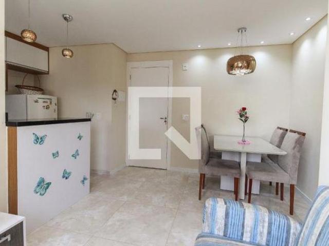 Apartamento à Venda Vila Carmosina, 2 Quartos, 43 m2