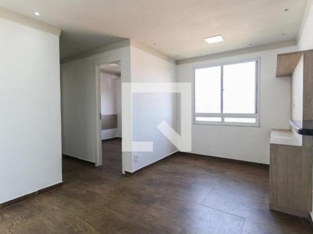 Apartamento à Venda Vila Carmosina, 2 Quartos, 43 m2
