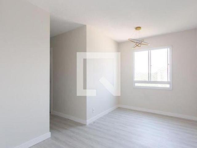 Apartamento à Venda Vila Carmosina, 2 Quartos, 41 m² São Paulo