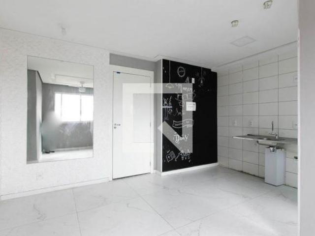 Apartamento à Venda Vila Carmosina, 2 Quartos, 42 m2