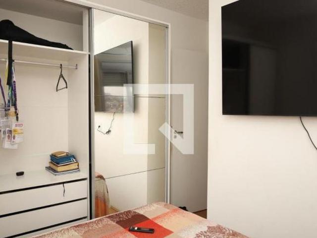 Apartamento à Venda Vila Carmosina, 2 Quartos, 42 m2