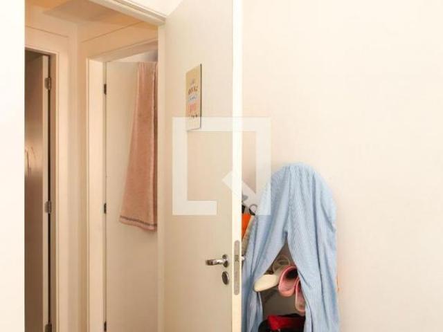 Apartamento à Venda Vila Carmosina, 2 Quartos, 42 m2