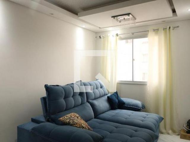 Apartamento à Venda Vila Carmosina, 2 Quartos, 42 m2