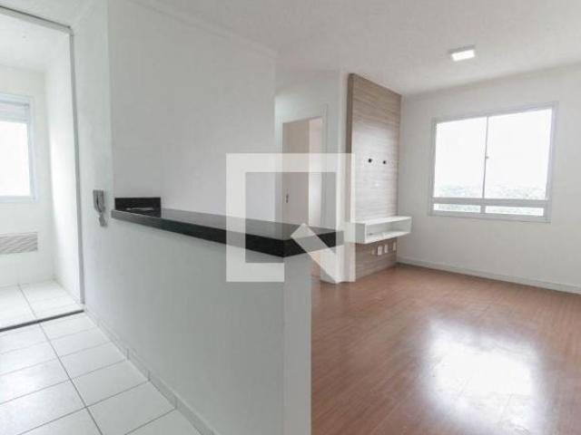 Apartamento à Venda Vila Carmosina, 2 Quartos, 42 m2