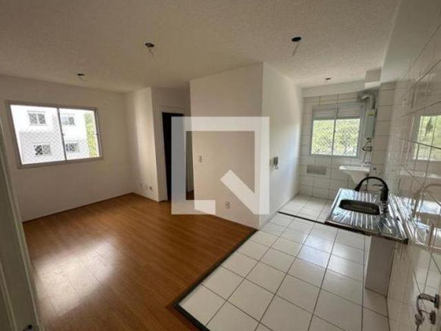 Apartamento à Venda Vila Carmosina, 2 Quartos, 42 m² São Paulo