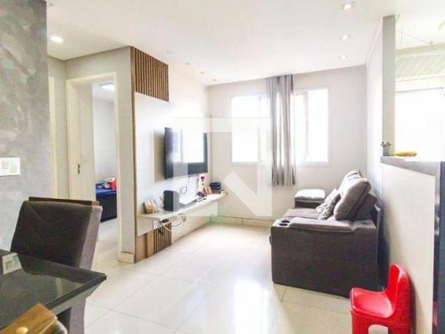 Apartamento à Venda Vila Carmosina, 2 Quartos, 47 m2