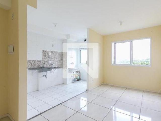 Apartamento à Venda Vila Carmosina, 2 Quartos, 47 m2