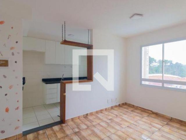 Apartamento à Venda Vila Carmosina, 2 Quartos, 47 m2