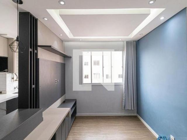 Apartamento à Venda Vila Carmosina, 2 Quartos, 45 m2