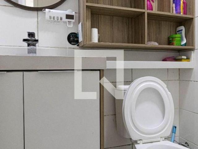 Apartamento à Venda Vila Carmosina, 2 Quartos, 48 m2