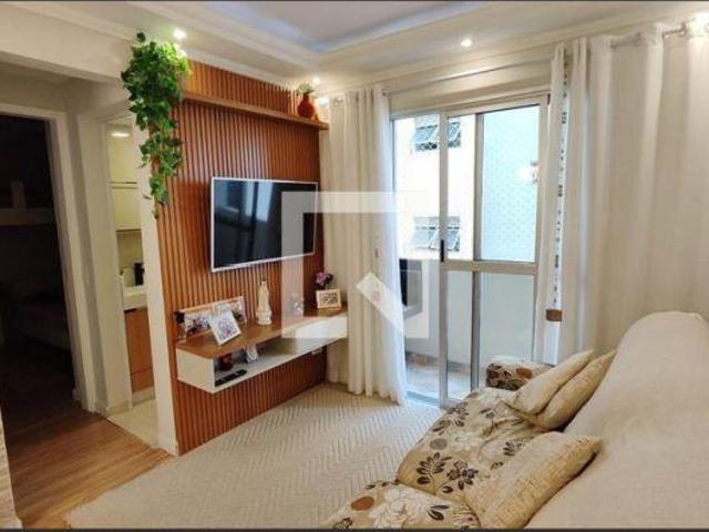 Apartamento à Venda Vila Carmosina, 2 Quartos, 48 m² São Paulo