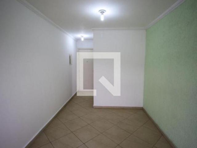 Apartamento à Venda Vila Carmosina, 2 Quartos, 53 m2