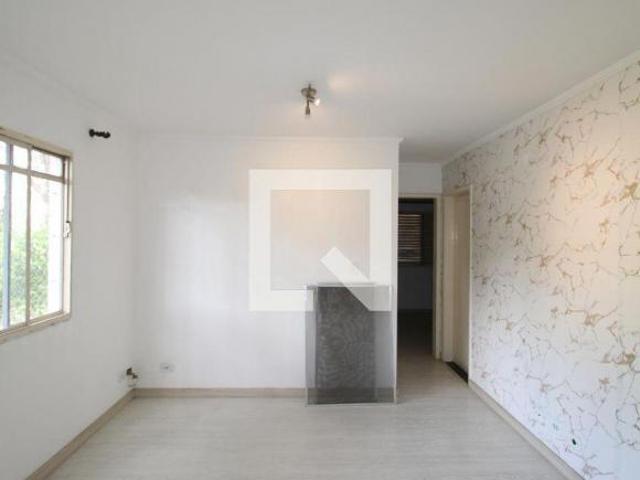 Apartamento à Venda Vila Carmosina, 2 Quartos, 50 m2