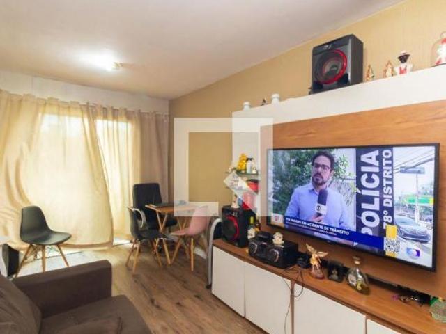 Apartamento à Venda Vila Carmosina, 2 Quartos, 52 m2