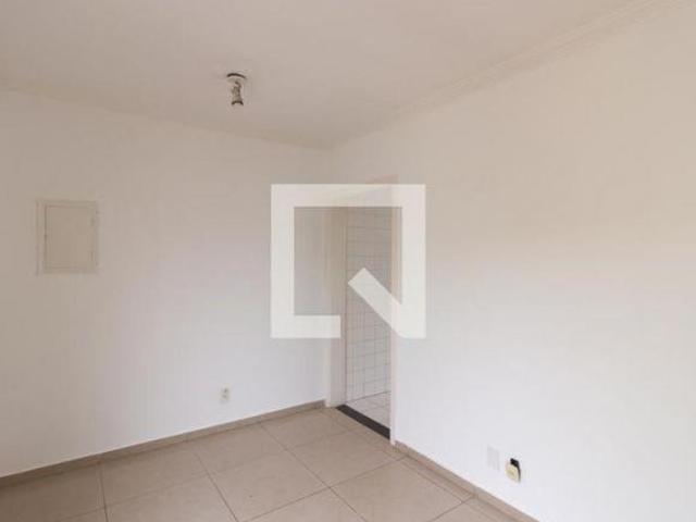 Apartamento à Venda Vila Carmosina, 2 Quartos, 39 m² São Paulo
